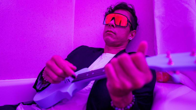 Bell dedicates new album to late musician | larongeNOW