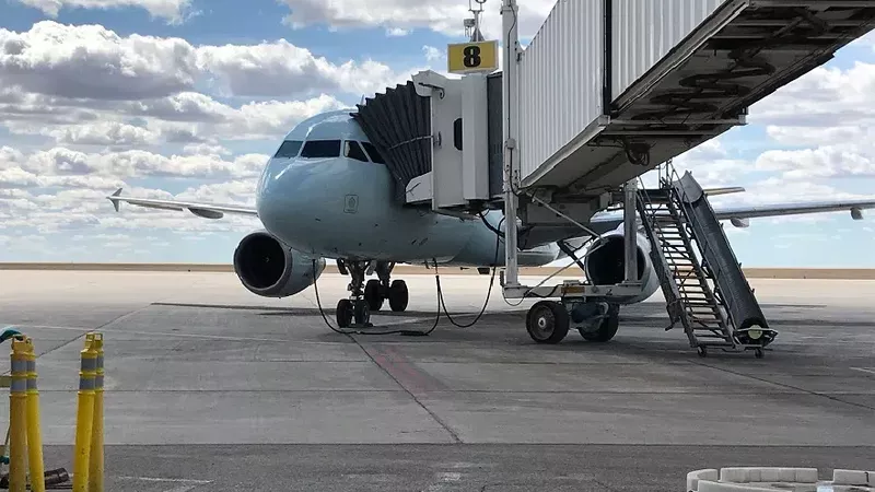 Airport CEO watching closely as Air Canada pilot strike looms | larongeNOW