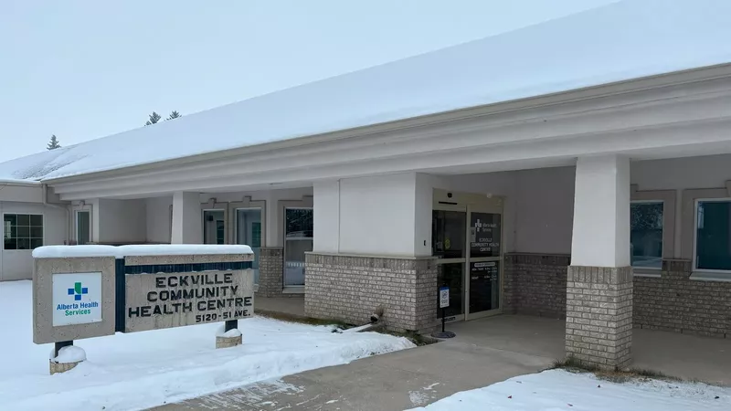 Eckville and Montana First Nation formally open new health clinic ...