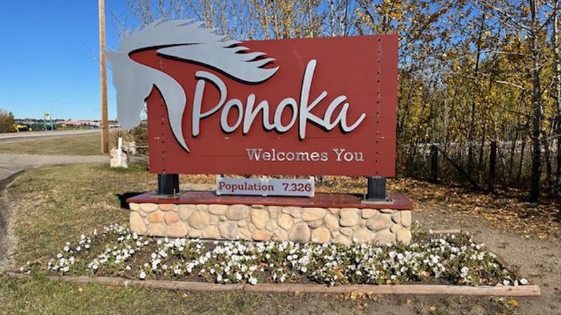 Ponoka mayor praises community for response to fire that destroyed six ...