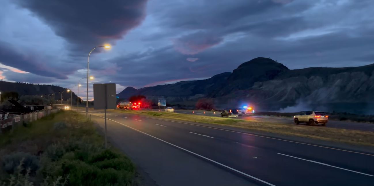 Kamloops firefighters tackle grassfire along river bank in Dallas ...