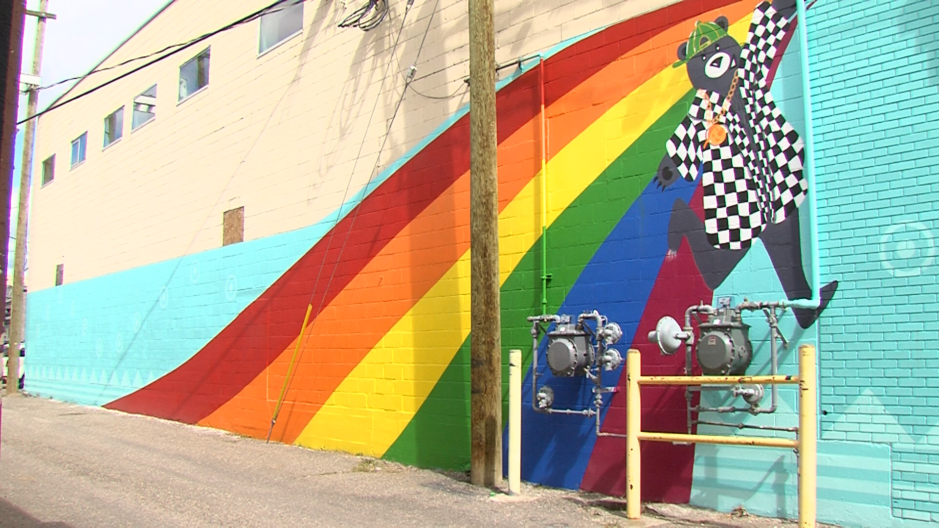 New mural looks to revitalize downtown, improve community safety | CKPG ...