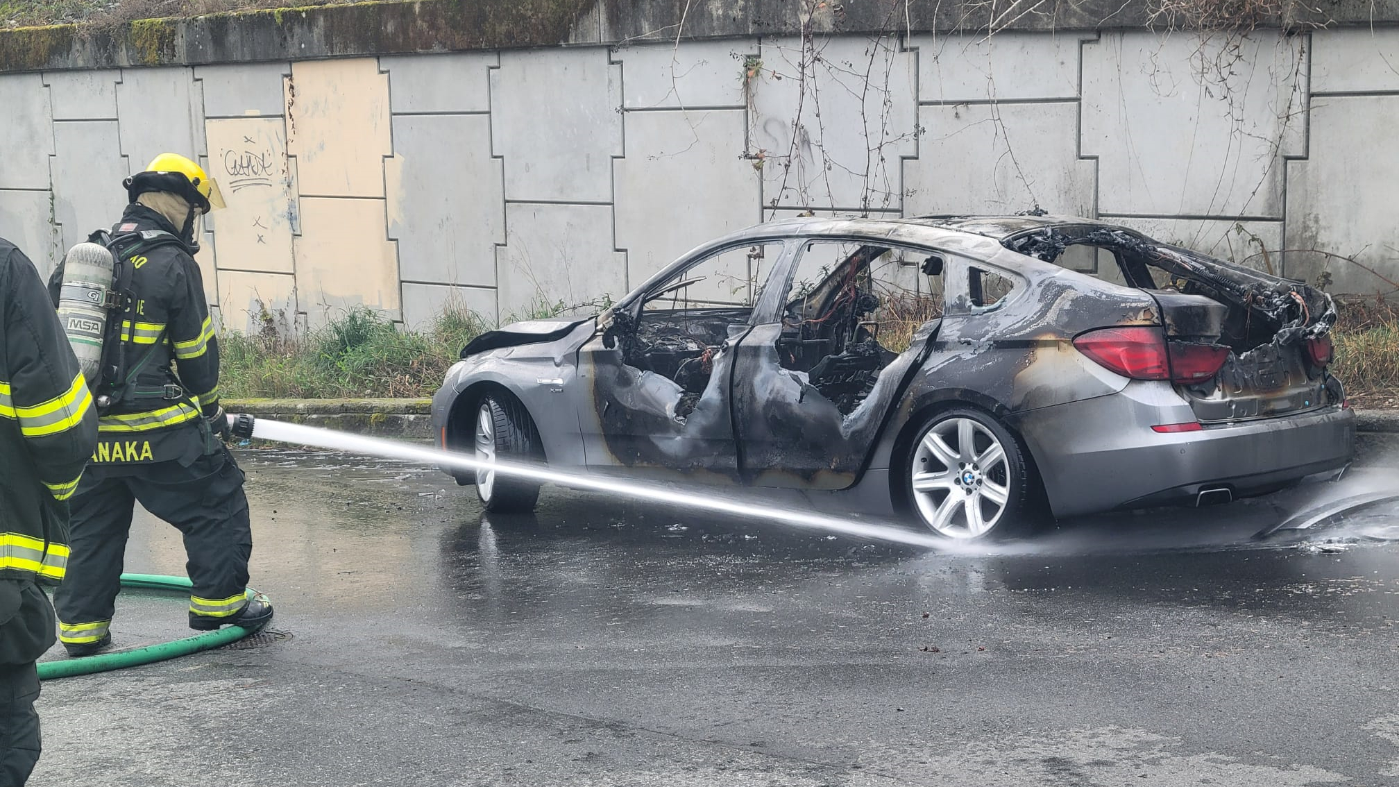 Parked BMW burned in Nanaimo hours after windows smashed in ...