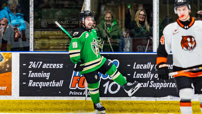 Raiders make it seven in a row in big win over Tigers | saskNOW ...